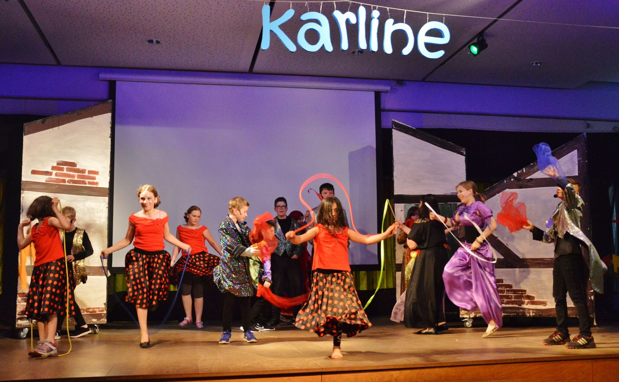 Lampenfieber ist kulturkreisübergreifend - Premiere des ...