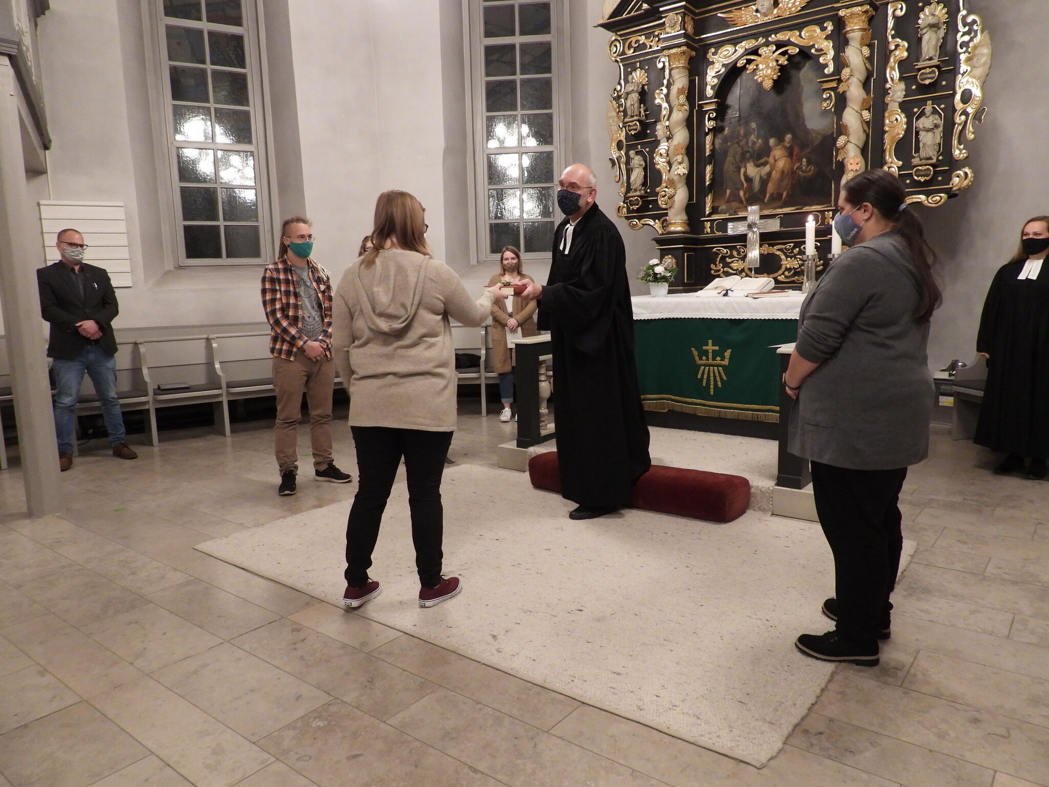 Venja Ehlen als Diakonin in Edemissen eingesegnet