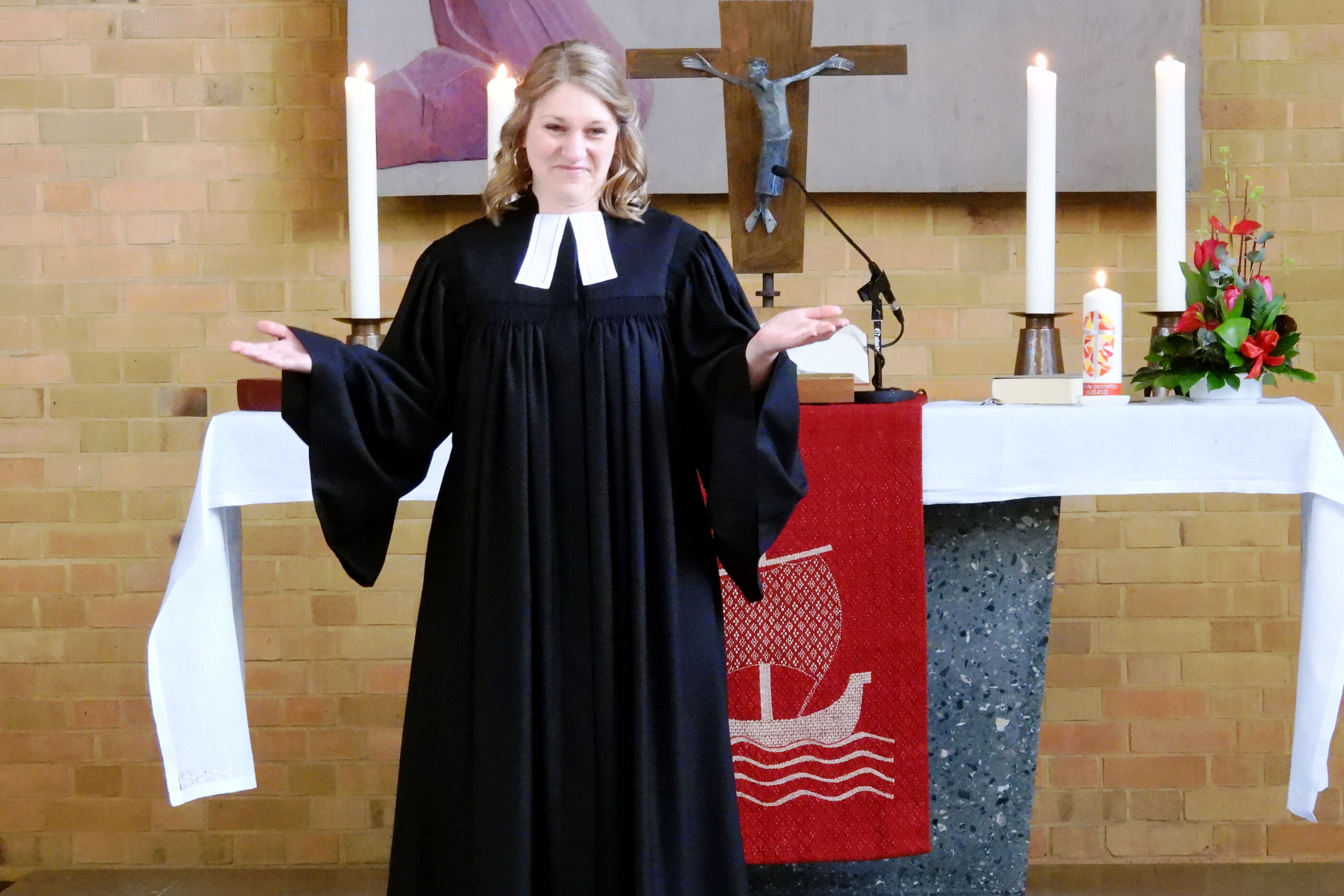Janina Reichelt in Telgte zur Pastorin ordiniert