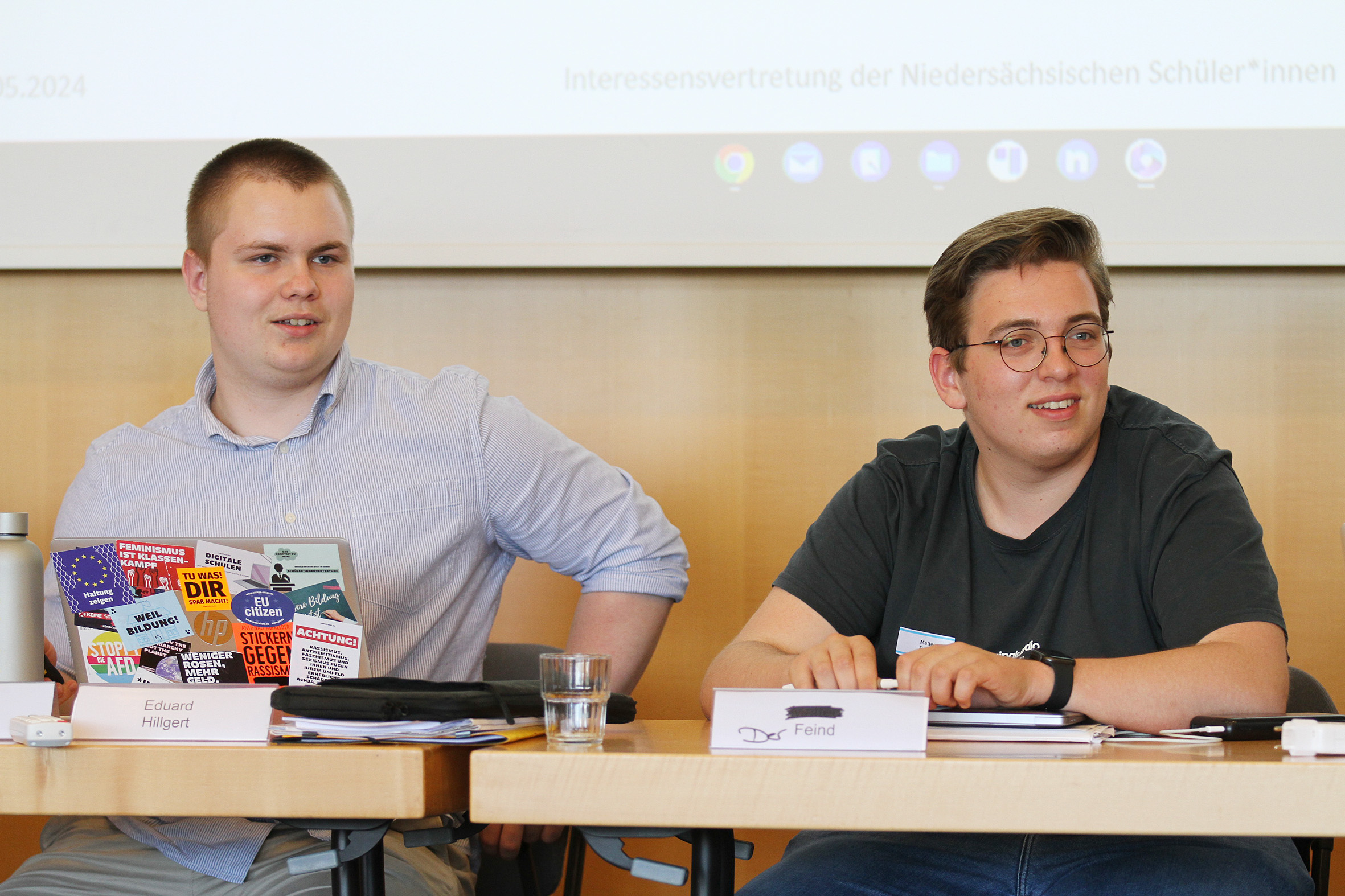 „Demokratiebildung bereits ab der Grundschule nötig“