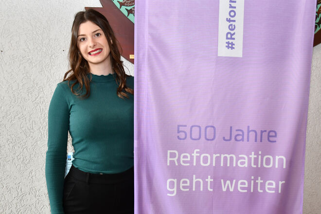 Lektorin Laura Brand will junge Menschen für die Kirche begeistern